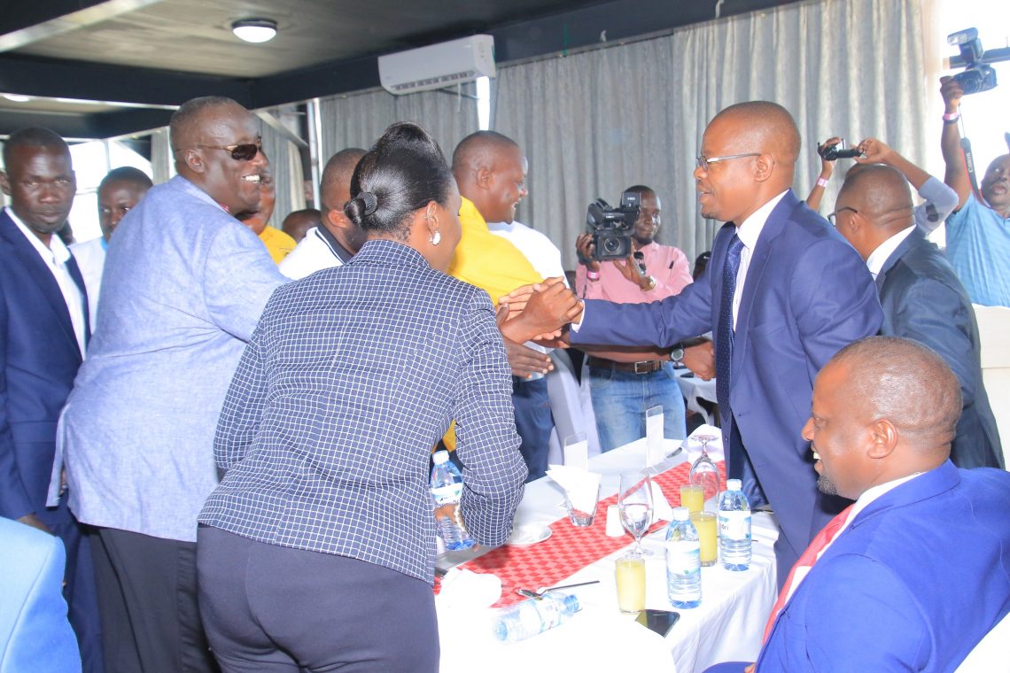 Pictures: Heroic welcome for Magogo as he Returns from 2 Months ...
